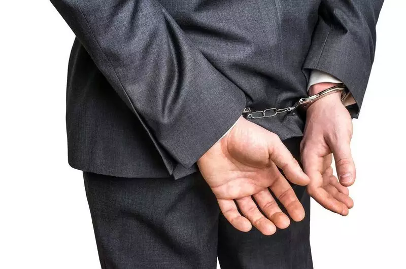 Is Resisting Arrest A Felony In Florida Moses And Rooth